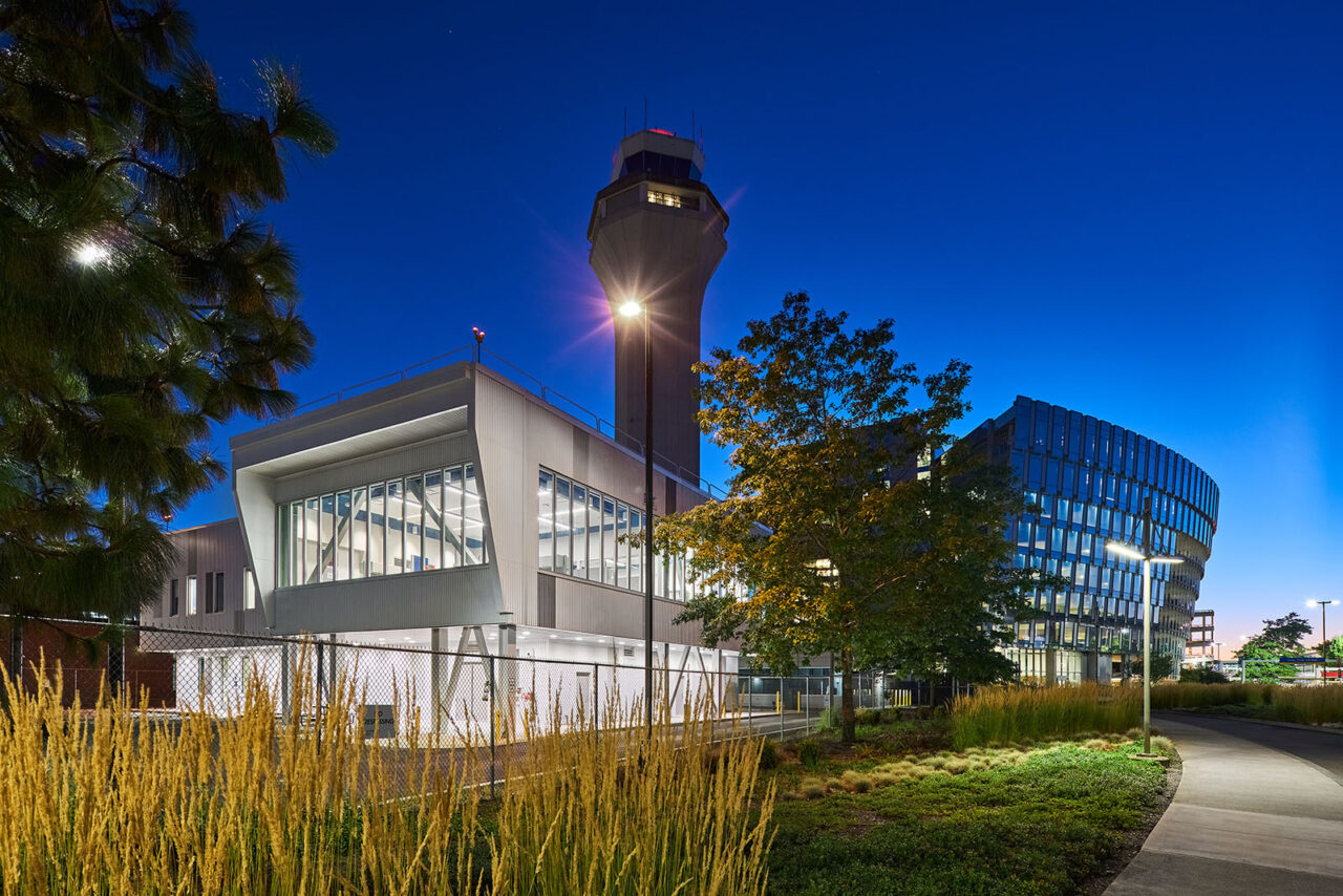 FAA Administrative Office Building, Portland Airport, OR | Perez